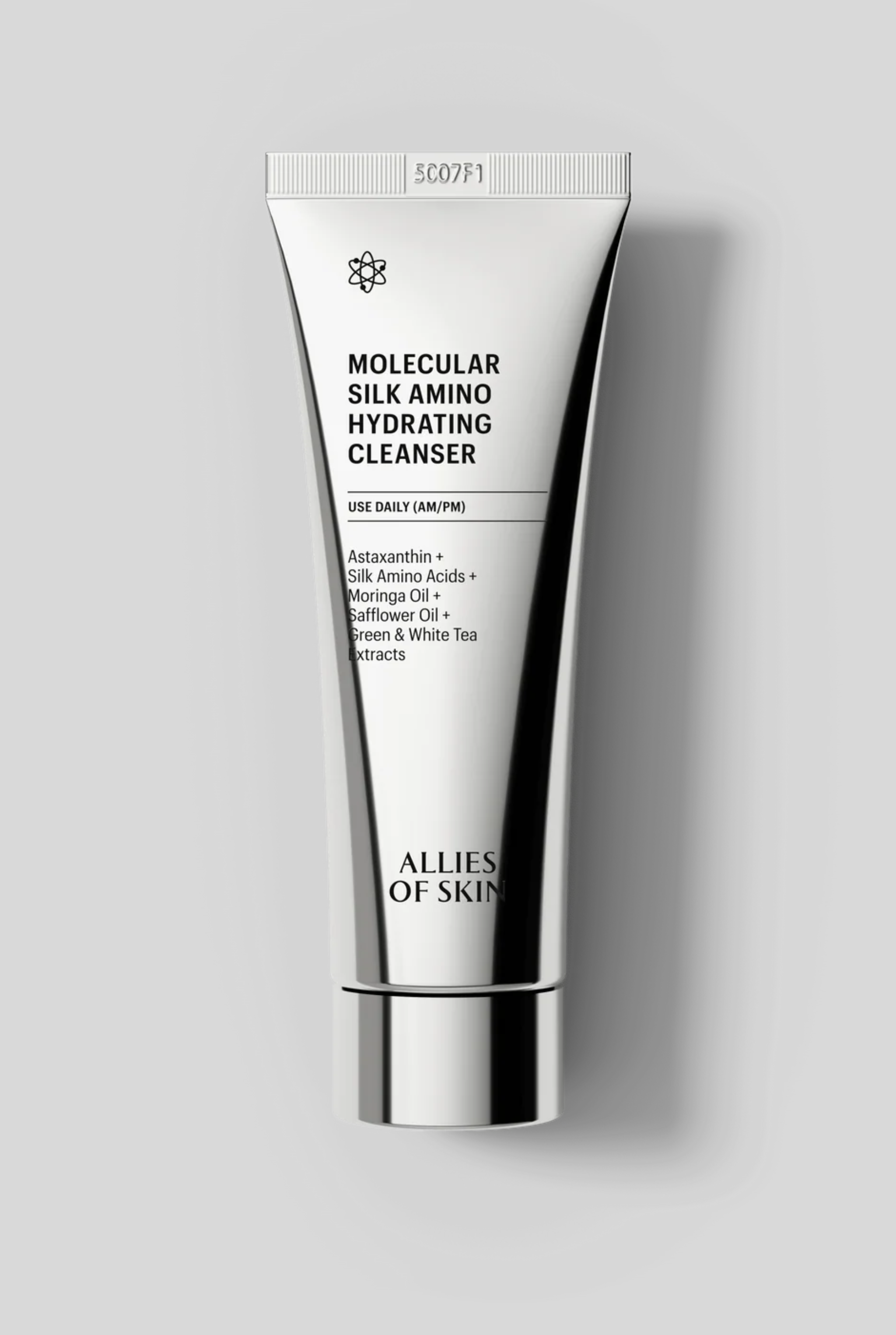 DELUXE MOLECULAR SILK AMINO HYDRATING CLEANSER – YNEEDS